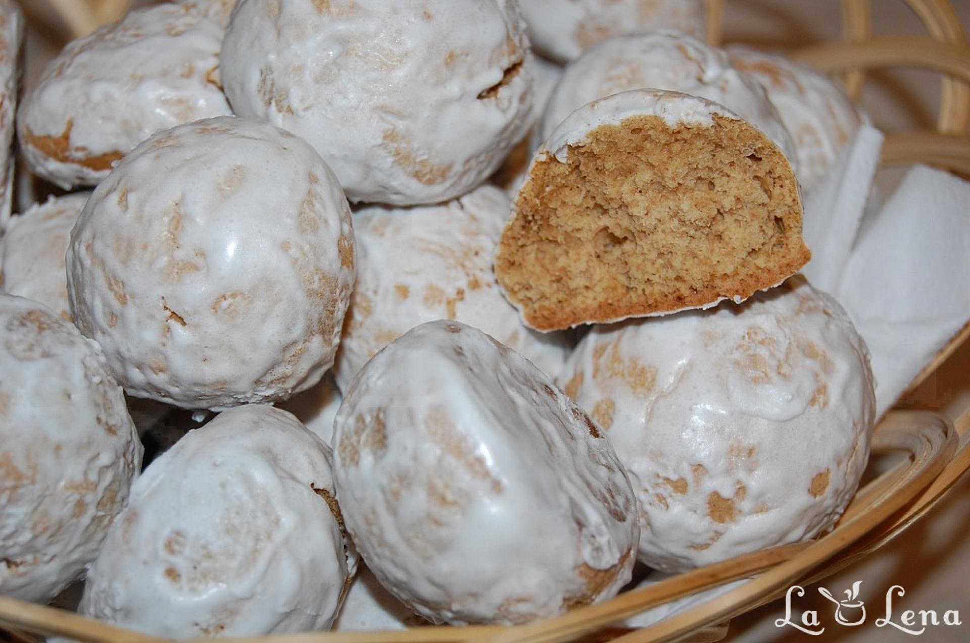 Turtă dulce aromată, cu zahăr caramelizat - LaLena.ro