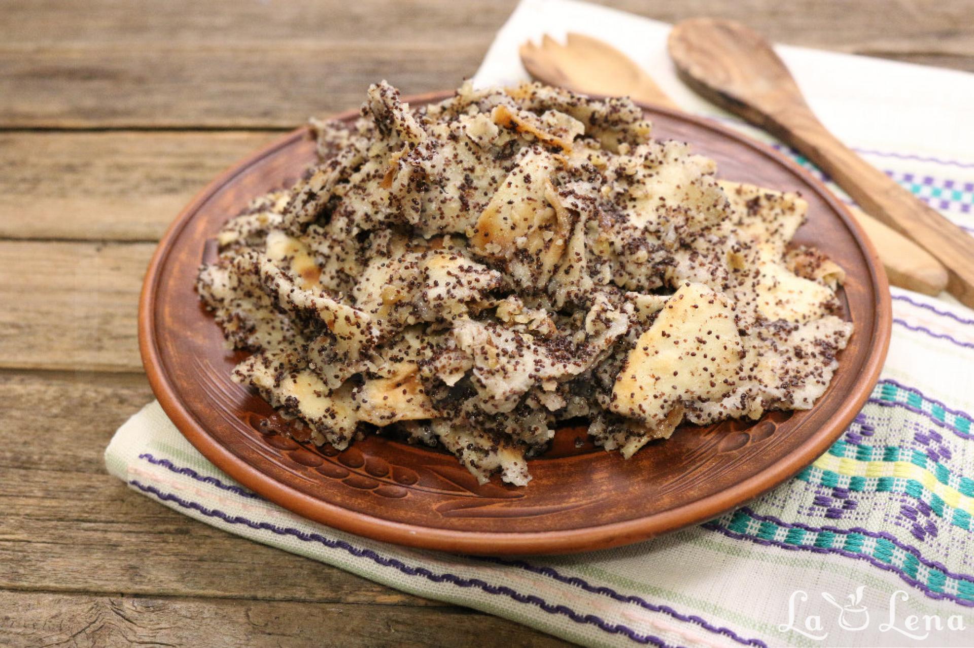 Turte cu mac ca la Moldova - LaLena.ro