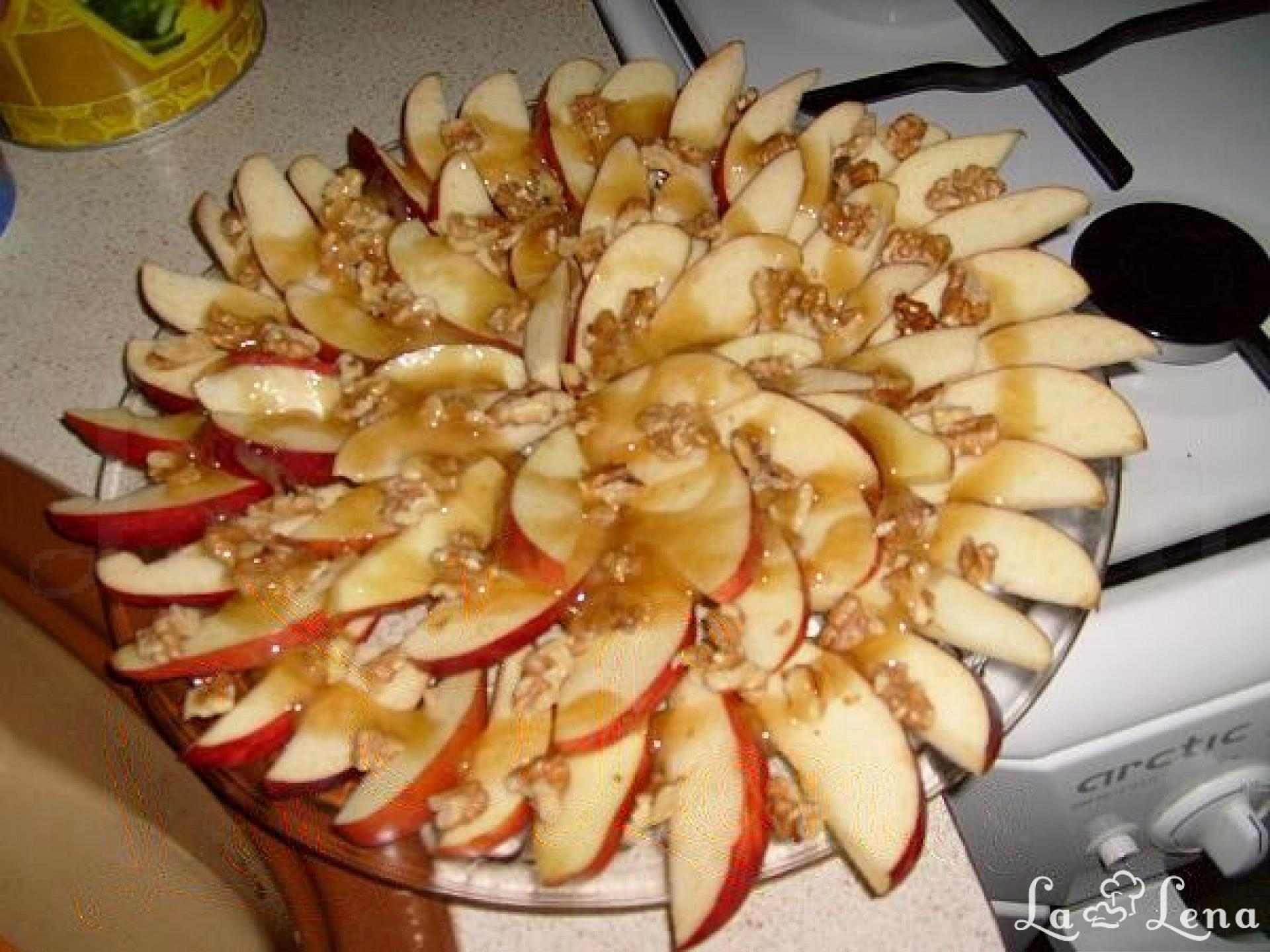 Desert rapid cu mere - Rețetele utilizatorilor LaLena.ro