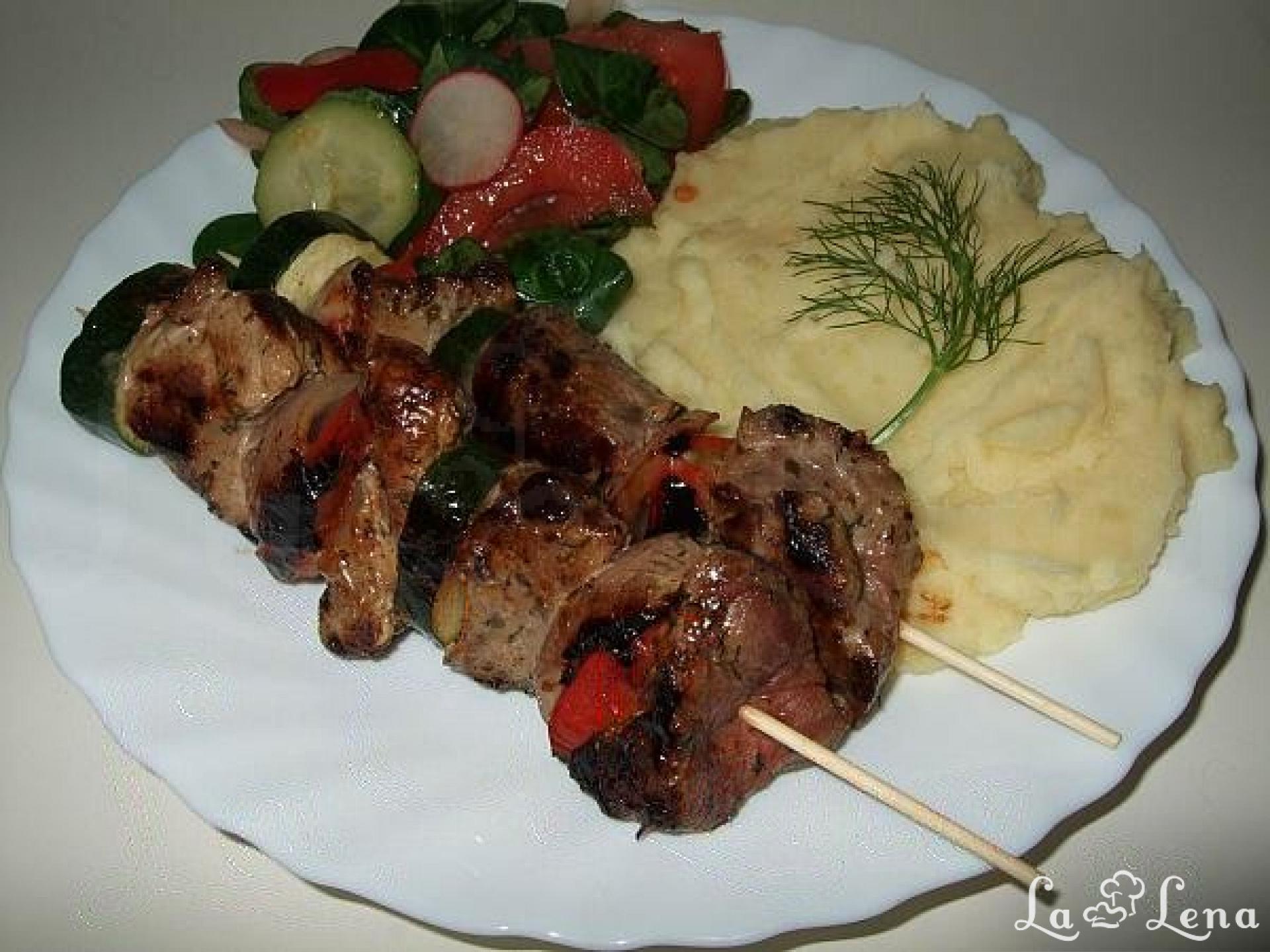 Frigărui la grătar - Rețetele utilizatorilor LaLena.ro