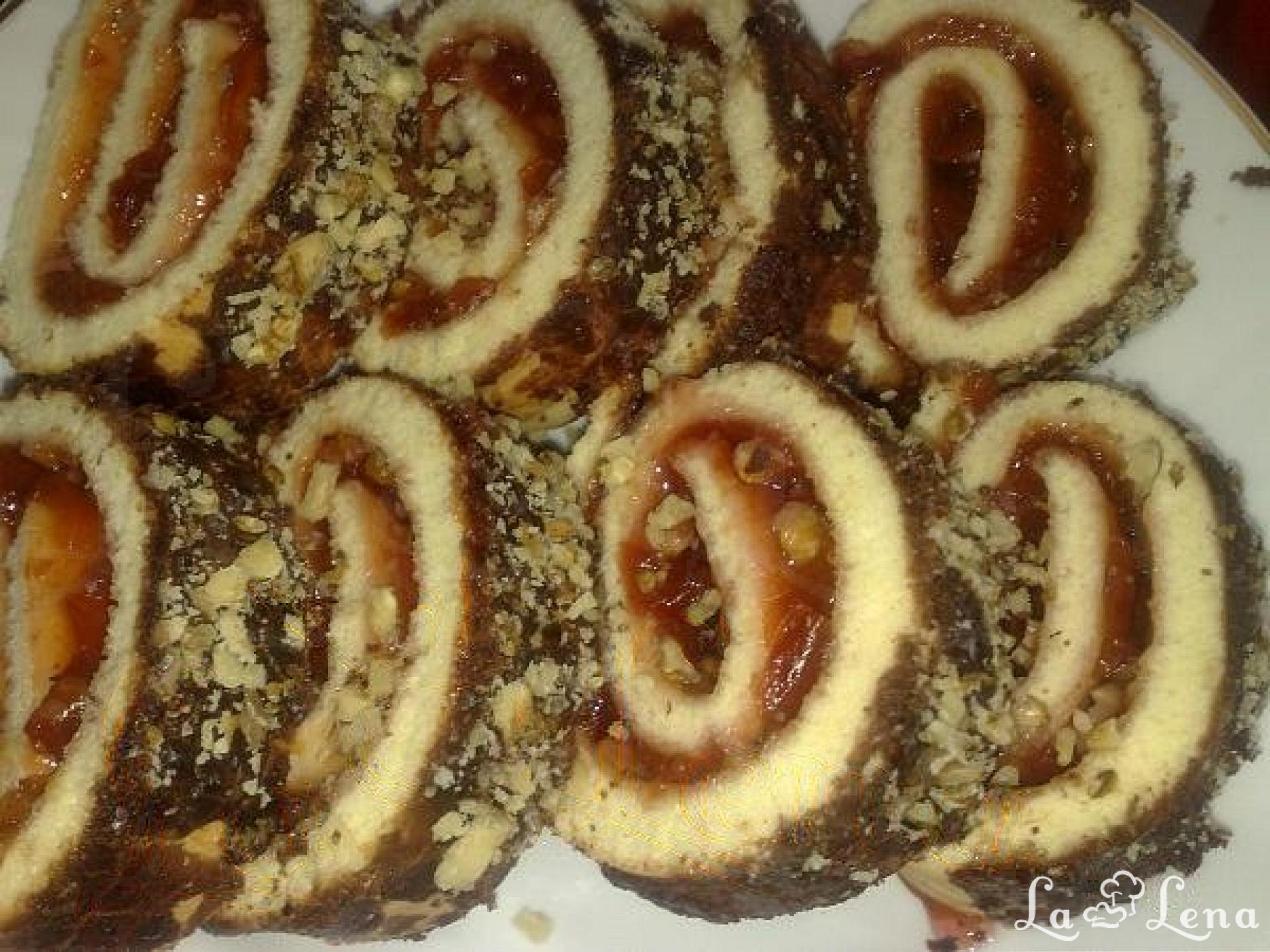 Ruladă cu gem - Rețetele utilizatorilor LaLena.ro